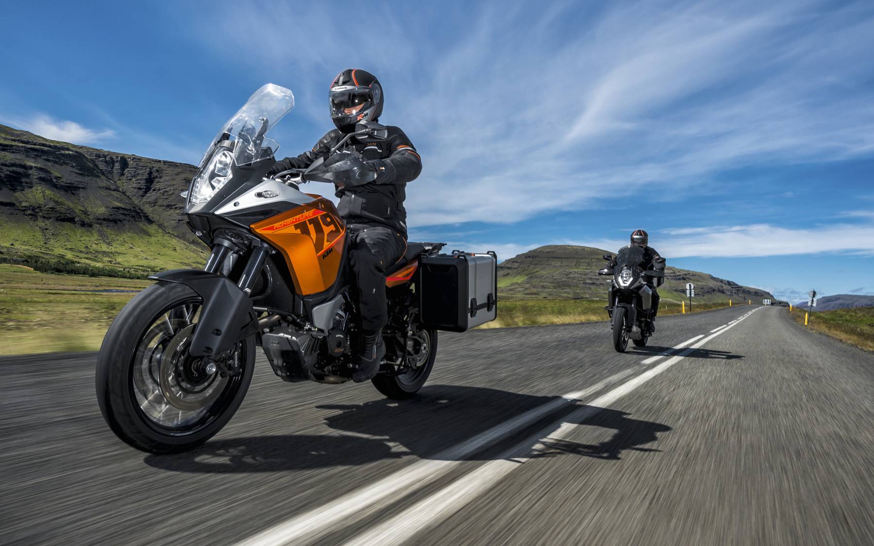 KTM 1190 Adventure 2015 - Precio, fotos, ficha técnica y motos rivales
