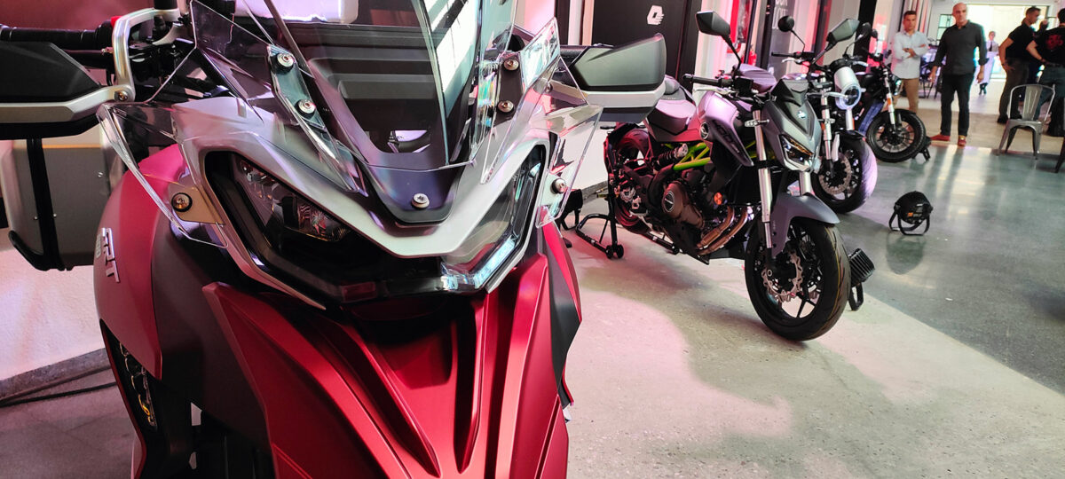 QJ Motor: Presentación en España de la nueva marca - Motorbike Magazine