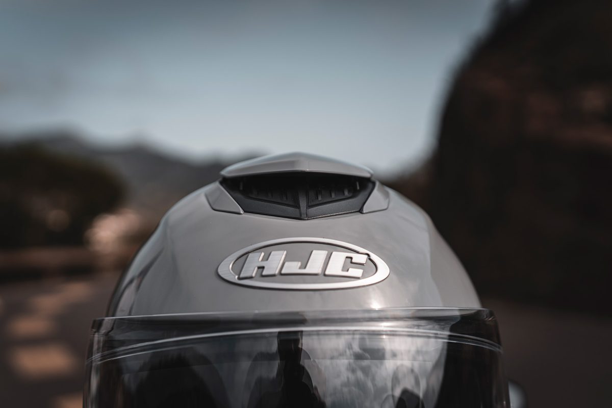 Prueba HJC RPHA 71 con el intercom SMART HJC 50B - Motorbike Magazine