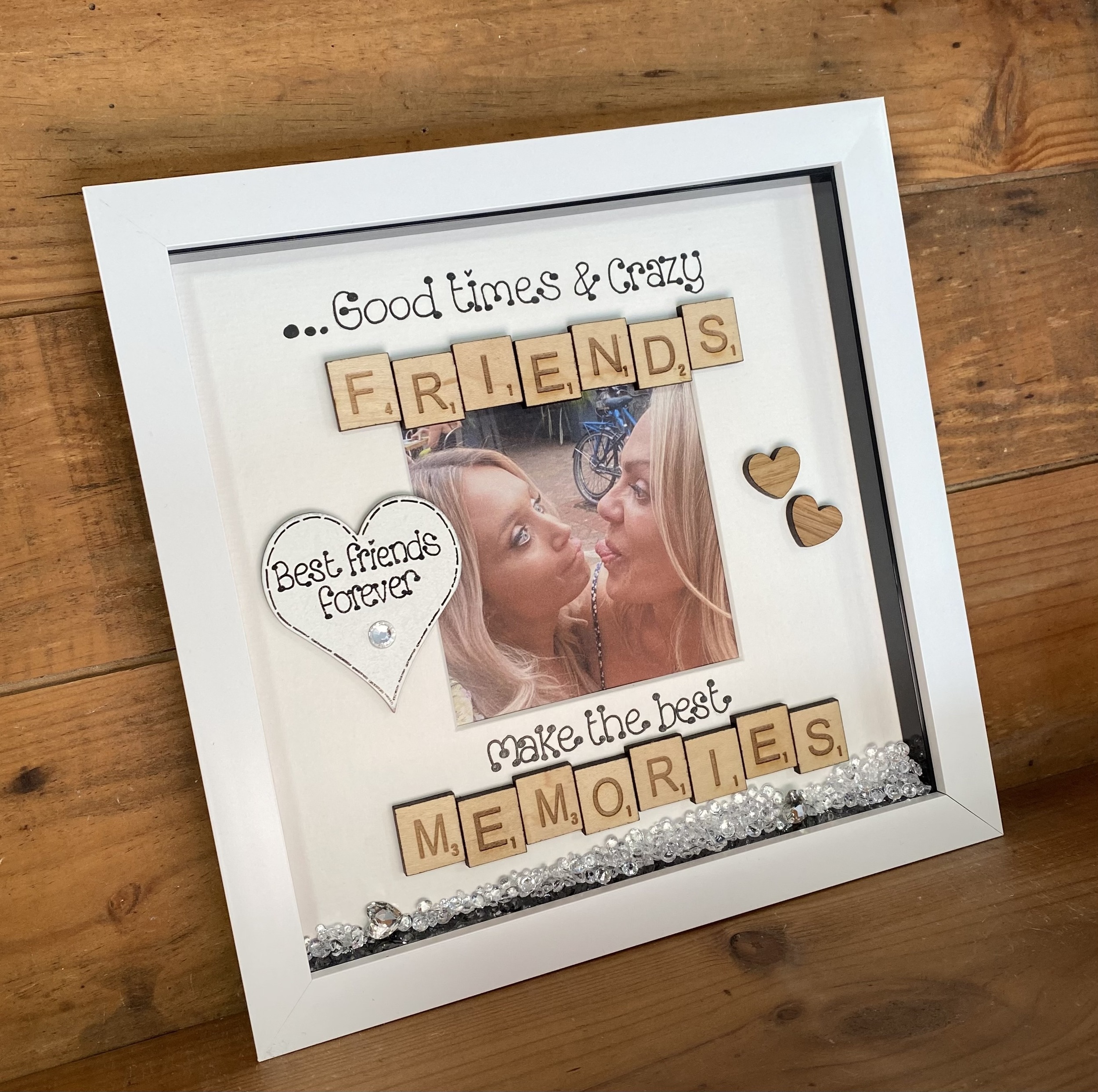 Best Friends Photo Frame Crafty Monkey Sports Medal Hangers Displays Tree of Life Anniversary Gifts Rustic Family Signs