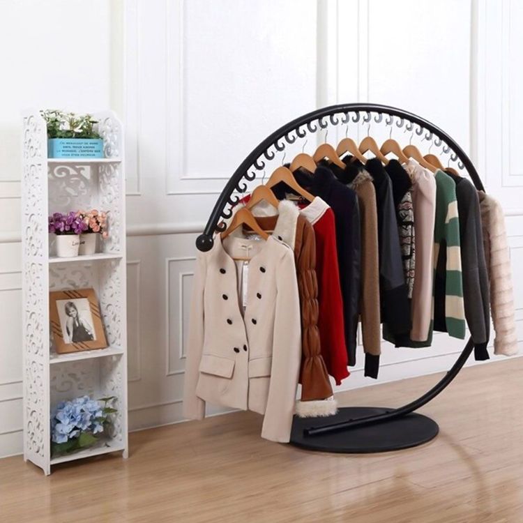Circular Metal Clothes Rack – nzoi.com | إنزوي